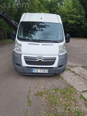 Balts Citroen Jumper 2007 Rīga, ar dzinēja tilpumu 2.20 L un nobraukumu 298 tūkst. km par 2690 €, foto 5 vietnē AUTOMOTO.COM.LV