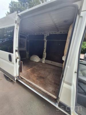 Balts Citroen Jumper 2007 Rīga, ar dzinēja tilpumu 2.20 L un nobraukumu 298 tūkst. km par 2690 €, foto 13 vietnē AUTOMOTO.COM.LV