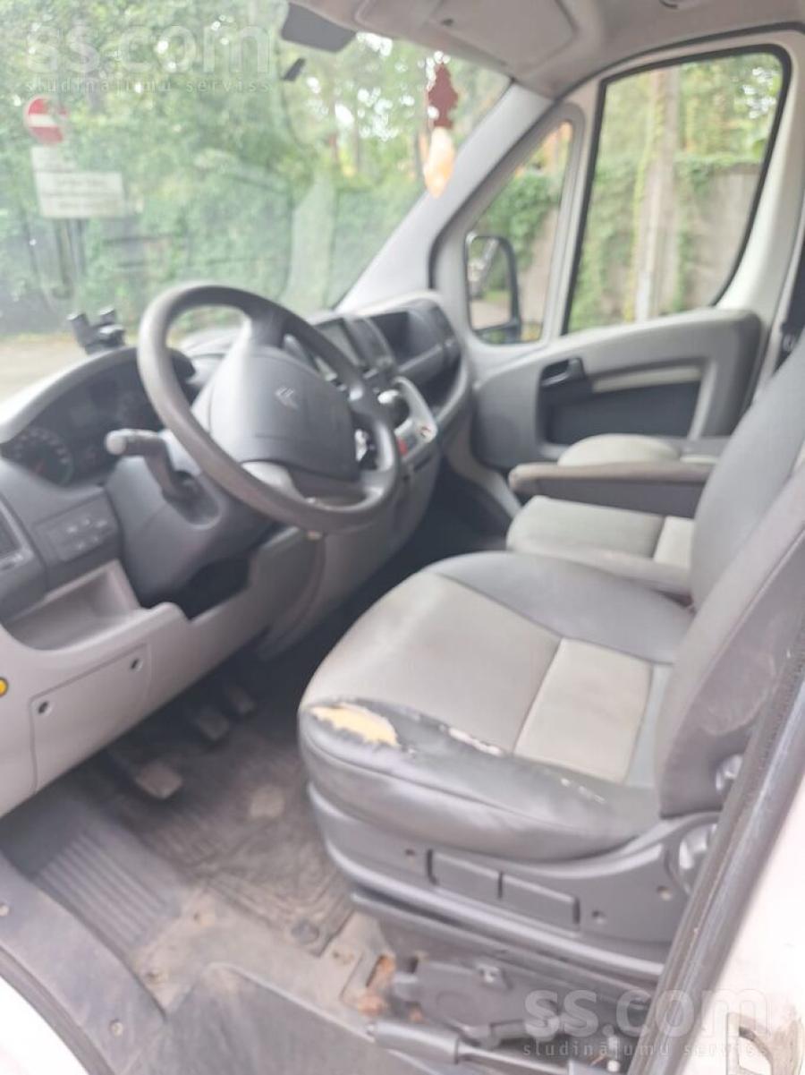 Balts Citroen Jumper 2007 Rīga, ar dzinēja tilpumu 2.20 L un nobraukumu 298 tūkst. km par 2690 €, foto 17 vietnē AUTOMOTO.COM.LV