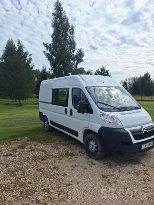White Citroen Jumper 2008 in Ogre, with an engine capacity of 2.20 L and mileage of 245 thousand km for 5600 €, photo 6 on AUTOMOTO.COM.LV