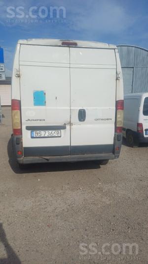 Balts Citroen Jumper 2009 Rīga, ar dzinēja tilpumu 2.20 L un nobraukumu 300 tūkst. km par 1000 €, foto 4 vietnē AUTOMOTO.COM.LV