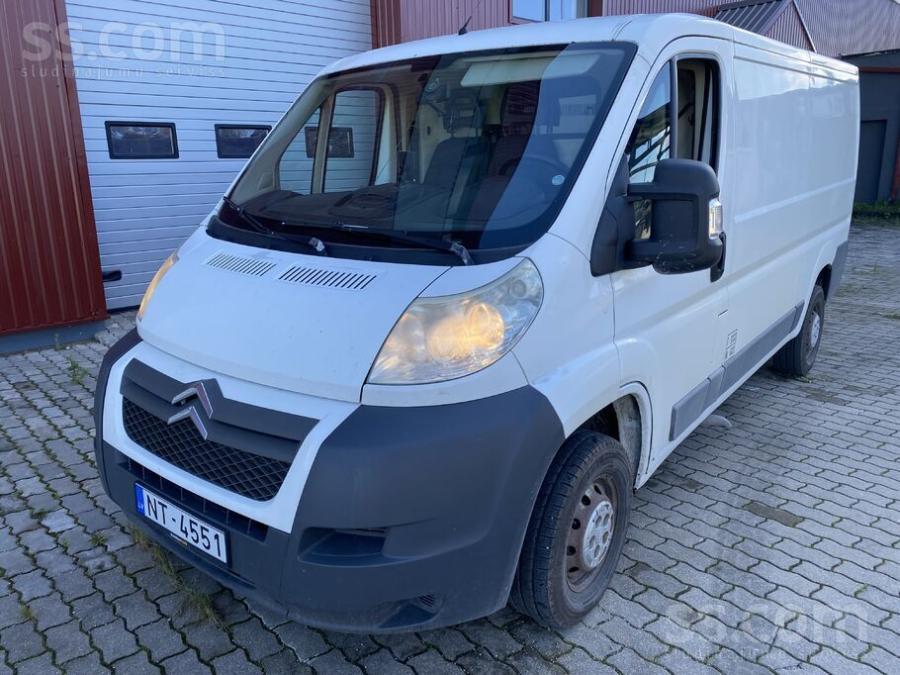 Balts Citroen Jumper 2012 Rīga, ar dzinēja tilpumu 2.20 L un nobraukumu 340 tūkst. km par 5200 €, foto 1 vietnē AUTOMOTO.COM.LV