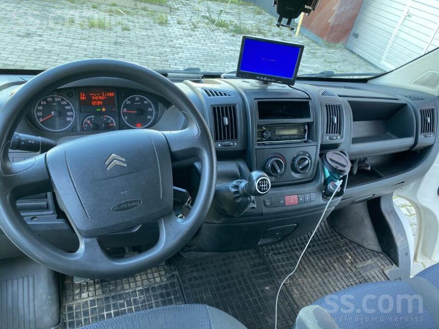 Balts Citroen Jumper 2012 Rīga, ar dzinēja tilpumu 2.20 L un nobraukumu 340 tūkst. km par 5200 €, foto 17 vietnē AUTOMOTO.COM.LV