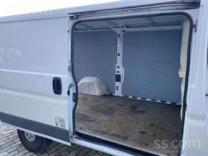 Balts Citroen Jumper 2012 Rīga, ar dzinēja tilpumu 2.20 L un nobraukumu 340 tūkst. km par 5200 €, foto 19 vietnē AUTOMOTO.COM.LV