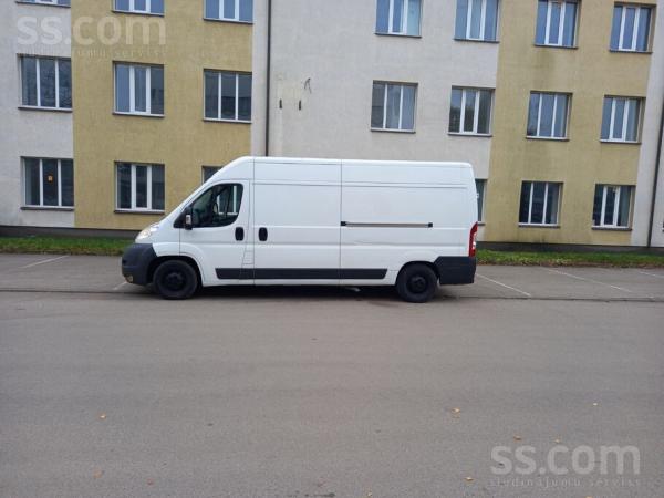 White Citroen Jumper 2013 in Riga, with an engine capacity of 3.00 L and mileage of 0 thousand km for 7599 €, photo 6 on AUTOMOTO.COM.LV