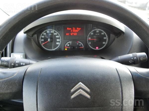 Balts Citroen Jumper 2014 Valka, ar dzinēja tilpumu 2.20 L un nobraukumu 210 tūkst. km par 6700 €, foto 8 vietnē AUTOMOTO.COM.LV