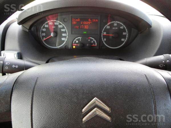 Balts Citroen Jumper 2014 Valka, ar dzinēja tilpumu 2.20 L un nobraukumu 210 tūkst. km par 6400 €, foto 9 vietnē AUTOMOTO.COM.LV