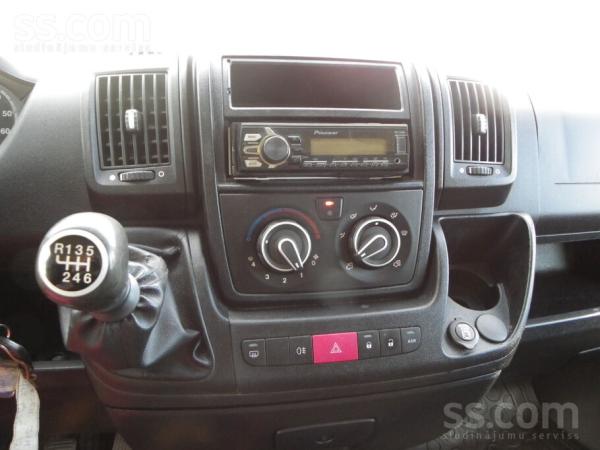 Balts Citroen Jumper 2014 Valka, ar dzinēja tilpumu 2.20 L un nobraukumu 210 tūkst. km par 6400 €, foto 11 vietnē AUTOMOTO.COM.LV