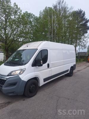 White Citroen Jumper 2015 in Riga, with an engine capacity of 2.20 L and mileage of 386 thousand km for 5820 €, photo  on AUTOMOTO.COM.LV