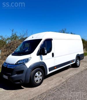 Balts Citroen Jumper 2015 Rīga, ar dzinēja tilpumu 3.00 L un nobraukumu 368 tūkst. km par 8500 €, foto 3 vietnē AUTOMOTO.COM.LV
