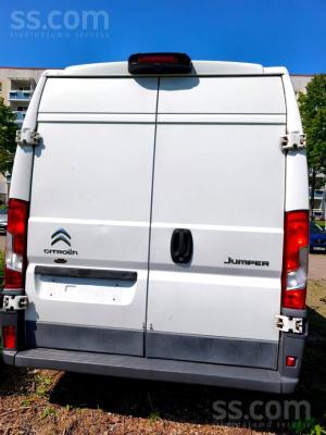 Balts Citroen Jumper 2015 Rīga, ar dzinēja tilpumu 3.00 L un nobraukumu 368 tūkst. km par 8500 €, foto 5 vietnē AUTOMOTO.COM.LV