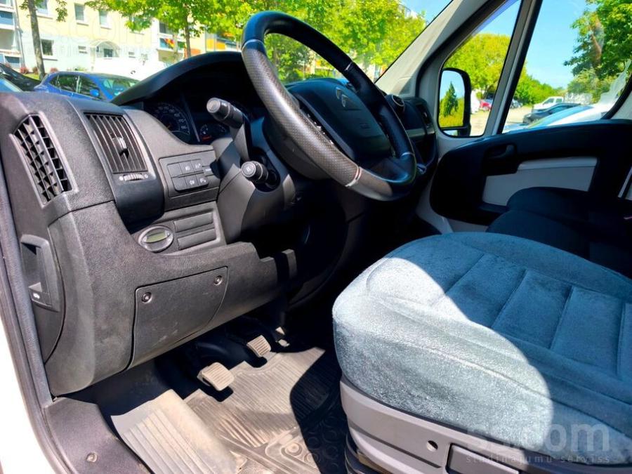Balts Citroen Jumper 2015 Rīga, ar dzinēja tilpumu 3.00 L un nobraukumu 368 tūkst. km par 8500 €, foto 10 vietnē AUTOMOTO.COM.LV