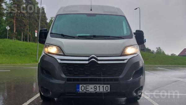 White Citroen Jumper 2016 in Aluksne, with an engine capacity of 2.20 L and mileage of 0 thousand km for 6500 €, photo 3 on AUTOMOTO.COM.LV