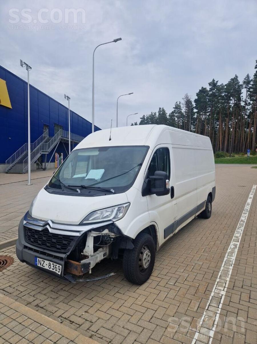 Balts Citroen Jumper 2016 Rīga, ar dzinēja tilpumu 2.20 L un nobraukumu 480 tūkst. km par 2990 €, foto 3 vietnē AUTOMOTO.COM.LV