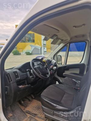 Balts Citroen Jumper 2016 Rīga, ar dzinēja tilpumu 2.20 L un nobraukumu 480 tūkst. km par 2990 €, foto 6 vietnē AUTOMOTO.COM.LV