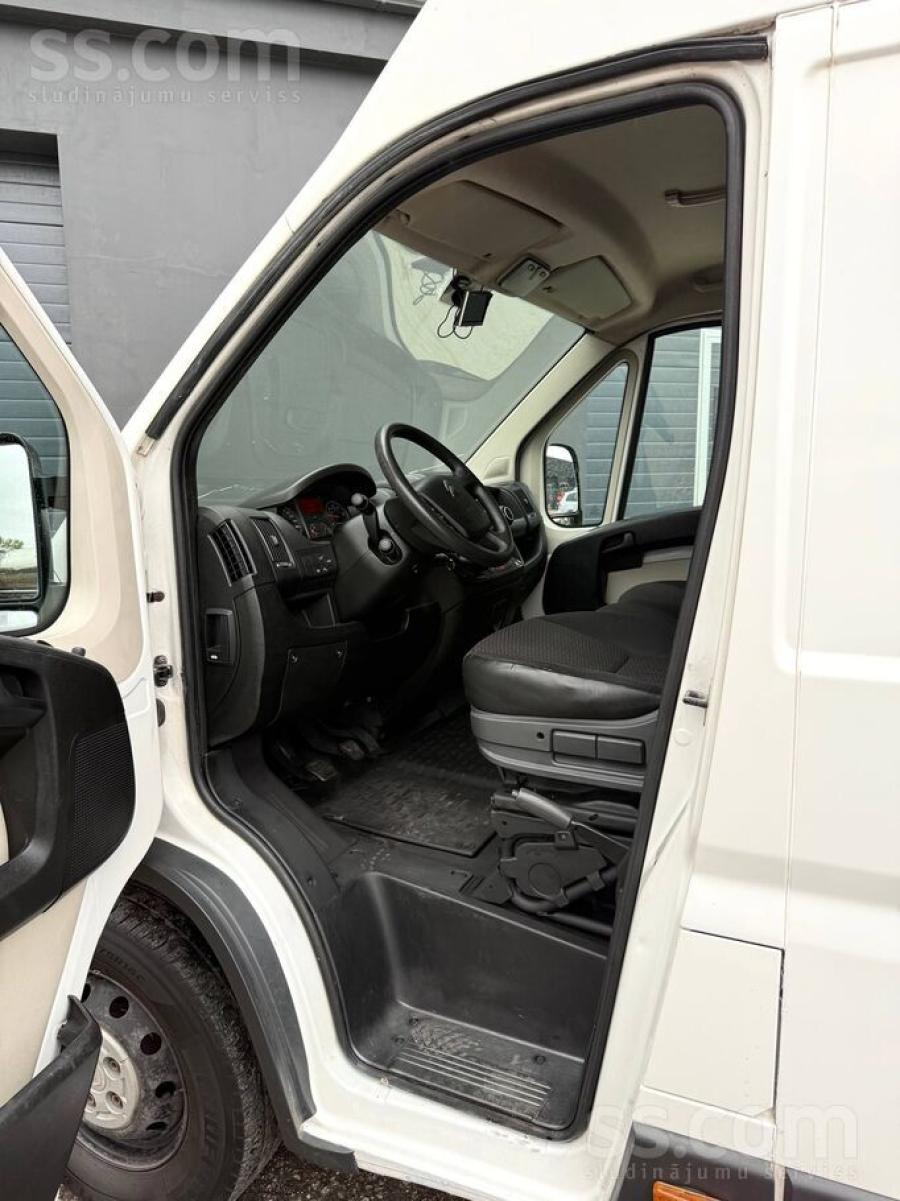 Balts Citroen Jumper 2016 Tallina, ar dzinēja tilpumu 2.20 L un nobraukumu 360 tūkst. km par 7499 €, foto 18 vietnē AUTOMOTO.COM.LV