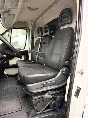 Balts Citroen Jumper 2016 Tallina, ar dzinēja tilpumu 2.20 L un nobraukumu 360 tūkst. km par 7499 €, foto 24 vietnē AUTOMOTO.COM.LV