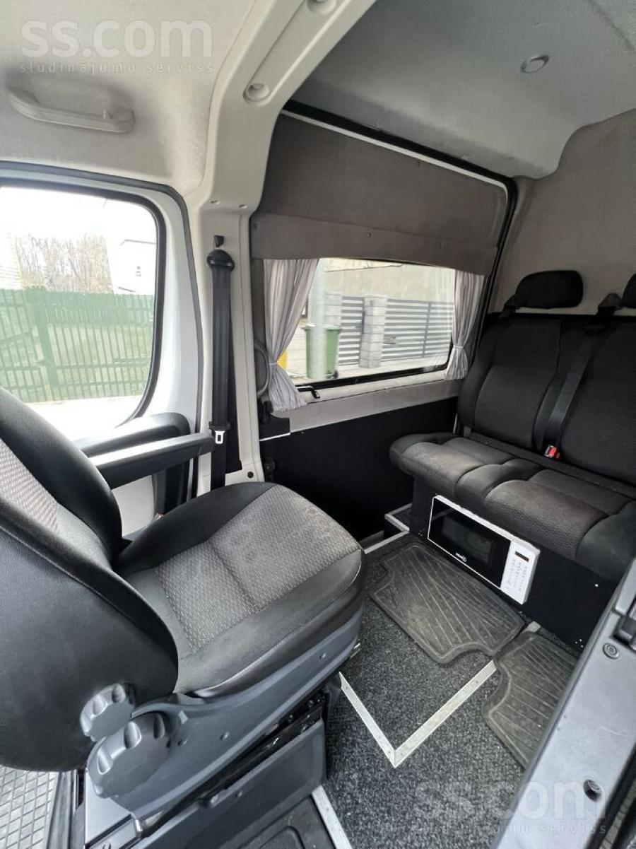 Balts Citroen Jumper 2017 Rīga, ar dzinēja tilpumu 2.20 L un nobraukumu 260 tūkst. km par 22000 €, foto 4 vietnē AUTOMOTO.COM.LV