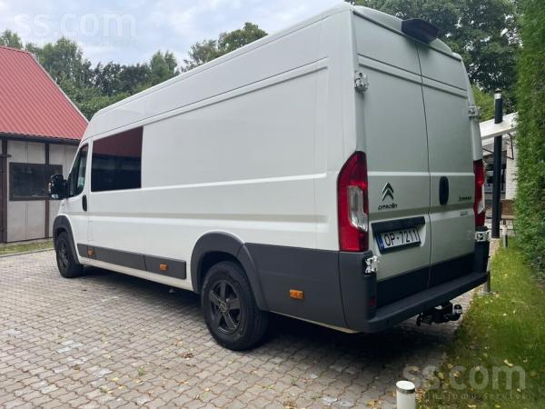 White Citroen Jumper 2017 in Riga, with an engine capacity of 2.00 L and mileage of 260 thousand km for 22500 €, photo 4 on AUTOMOTO.COM.LV