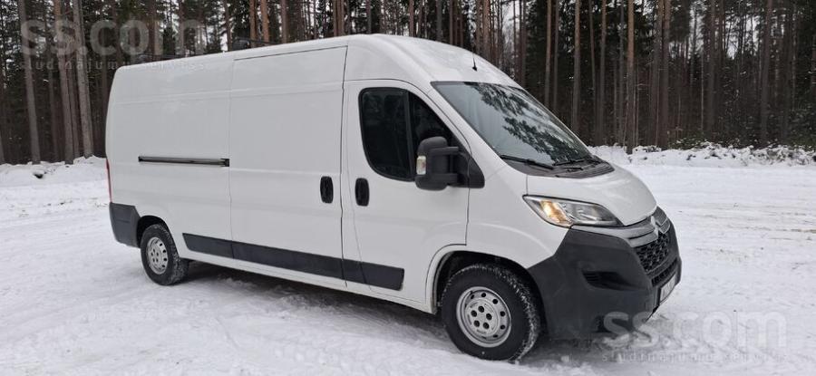 Balts Citroen Jumper 2018 Talsi, ar dzinēja tilpumu 2.00 L un nobraukumu 221 tūkst. km par 9700 €, foto 3 vietnē AUTOMOTO.COM.LV