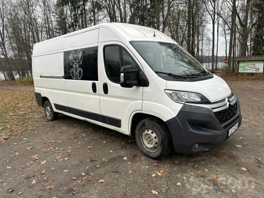 Balts Citroen Jumper 2018 Aizkraukle, ar dzinēja tilpumu 2.00 L un nobraukumu 204 tūkst. km par 13100 €, foto 1 vietnē AUTOMOTO.COM.LV