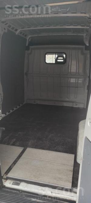 Balts Citroen Jumper 2019 Rīga, ar dzinēja tilpumu 2.00 L un nobraukumu 242 tūkst. km par 9200 €, foto 9 vietnē AUTOMOTO.COM.LV