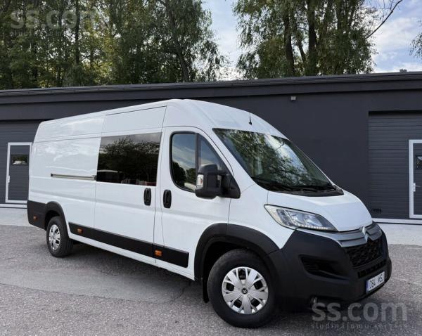 White Citroen Jumper 2019 in Tallinn, with an engine capacity of 2.00 L and mileage of 324 thousand km for 9499 €, photo 6 on AUTOMOTO.COM.LV