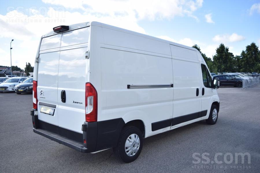 Balts Citroen Jumper 2021 Rīga, ar dzinēja tilpumu 2.20 L un nobraukumu 133 tūkst. km par 13900 €, foto 3 vietnē AUTOMOTO.COM.LV