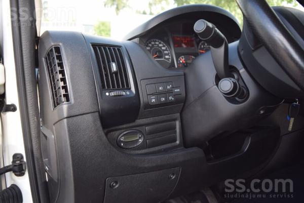 Balts Citroen Jumper 2021 Rīga, ar dzinēja tilpumu 2.20 L un nobraukumu 133 tūkst. km par 13900 €, foto 9 vietnē AUTOMOTO.COM.LV
