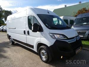 Balts Citroen Jumper 2021 Valka, ar dzinēja tilpumu 2.20 L un nobraukumu 214 tūkst. km par 11900 €, foto  vietnē AUTOMOTO.COM.LV