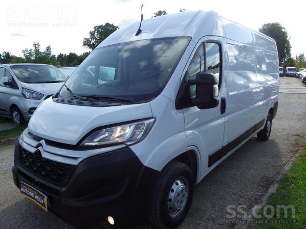 Balts Citroen Jumper 2021 Valka, ar dzinēja tilpumu 2.20 L un nobraukumu 214 tūkst. km par 11900 €, foto 4 vietnē AUTOMOTO.COM.LV