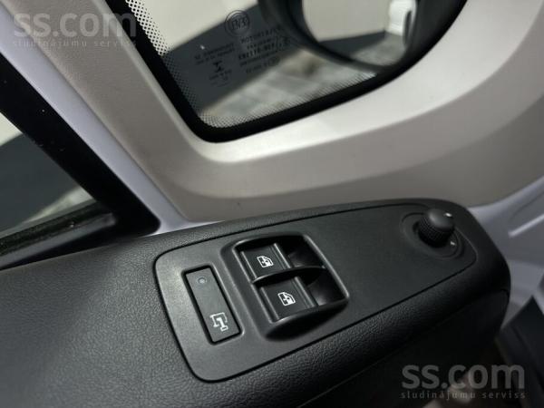 Balts Citroen Jumper 2023 Rīga, ar dzinēja tilpumu 2.20 L un nobraukumu 59 tūkst. km par 26550 €, foto 9 vietnē AUTOMOTO.COM.LV