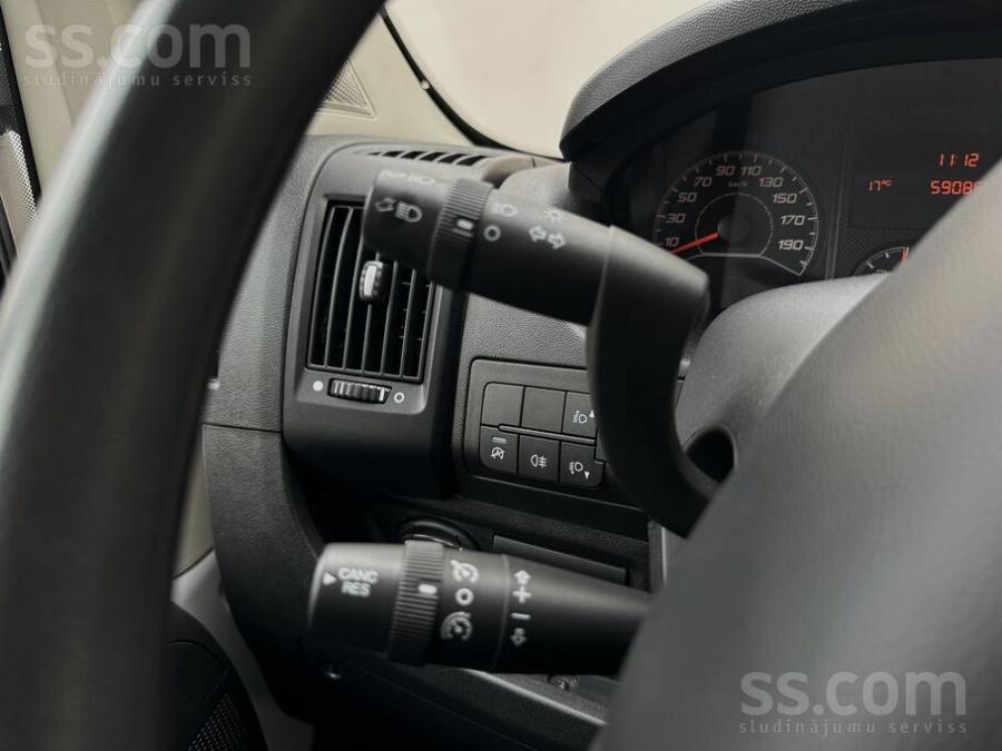 White Citroen Jumper 2023 in Riga, with an engine capacity of 2.20 L and mileage of 59 thousand km for 26550 €, photo 12 on AUTOMOTO.COM.LV