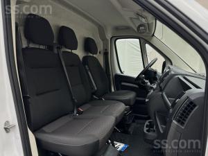 White Citroen Jumper 2023 in Riga, with an engine capacity of 2.20 L and mileage of 59 thousand km for 26550 €, photo 17 on AUTOMOTO.COM.LV