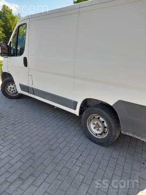 Balts Citroen Jumper 2012 Limbaži, ar dzinēja tilpumu 2.20 L un nobraukumu 236 tūkst. km par 6200 €, foto 5 vietnē AUTOMOTO.COM.LV