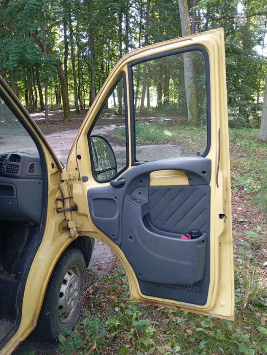 Yellow Citroen Jumper 2005 in Silute, with an engine capacity of 2.80 L and mileage of 300 thousand km for 1200 €, photo 8 on AUTOMOTO.COM.LV