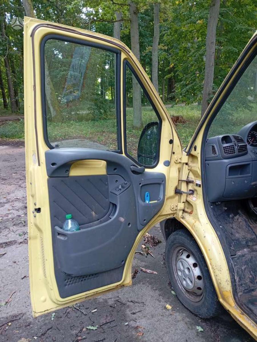 Yellow Citroen Jumper 2005 in Silute, with an engine capacity of 2.80 L and mileage of 300 thousand km for 1200 €, photo 13 on AUTOMOTO.COM.LV
