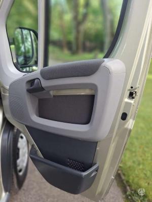Dzeltens Citroen Jumper 2010 Jurbarkas, ar dzinēja tilpumu 2.20 L un nobraukumu 158 tūkst. km par 10850 €, foto 41 vietnē AUTOMOTO.COM.LV