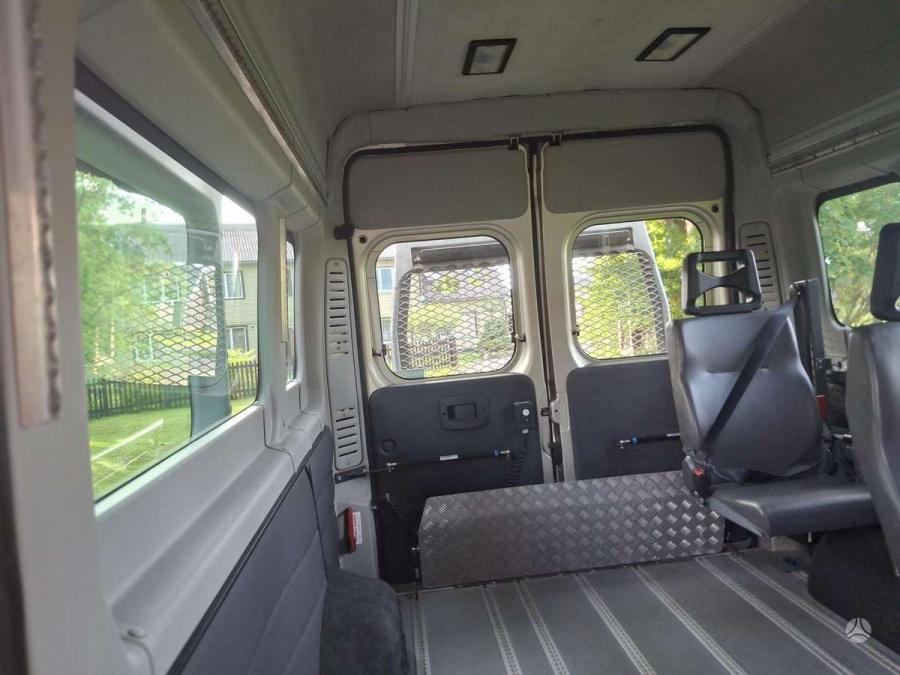 Dzeltens Citroen Jumper 2010 Jurbarkas, ar dzinēja tilpumu 2.20 L un nobraukumu 158 tūkst. km par 10850 €, foto 45 vietnē AUTOMOTO.COM.LV