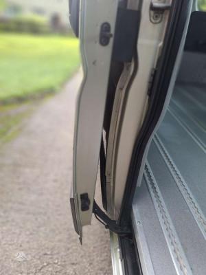Dzeltens Citroen Jumper 2010 Jurbarkas, ar dzinēja tilpumu 2.20 L un nobraukumu 158 tūkst. km par 10850 €, foto 47 vietnē AUTOMOTO.COM.LV
