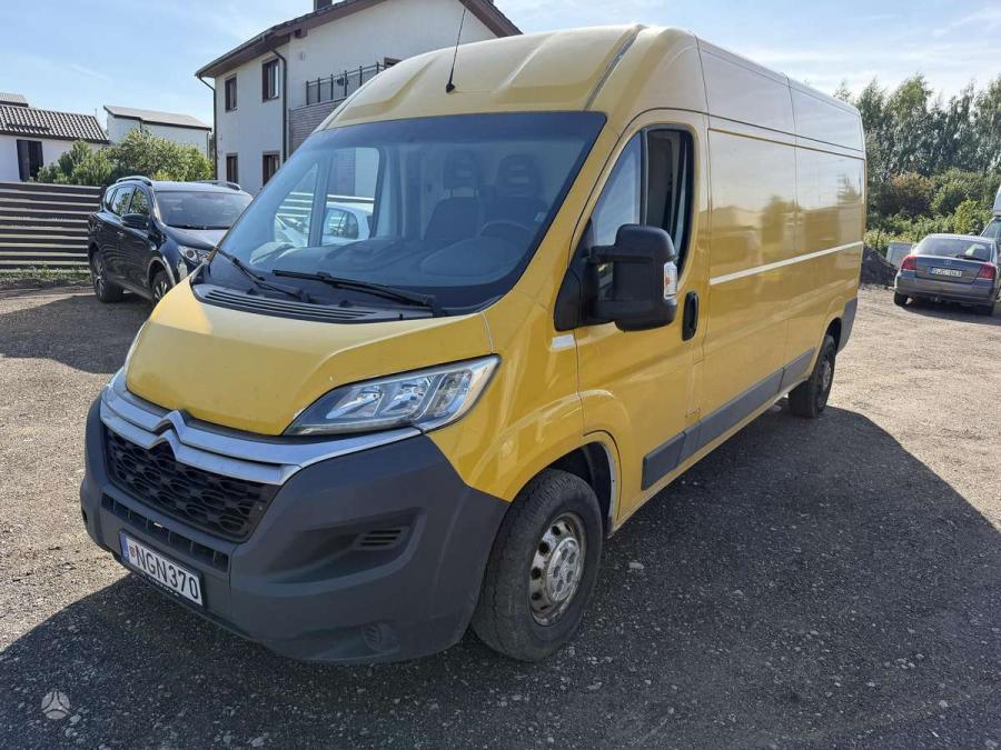 Dzeltens Citroen Jumper 2017 Viļņa, ar dzinēja tilpumu 2.30 L un nobraukumu 330 tūkst. km par 7000 €, foto 1 vietnē AUTOMOTO.COM.LV