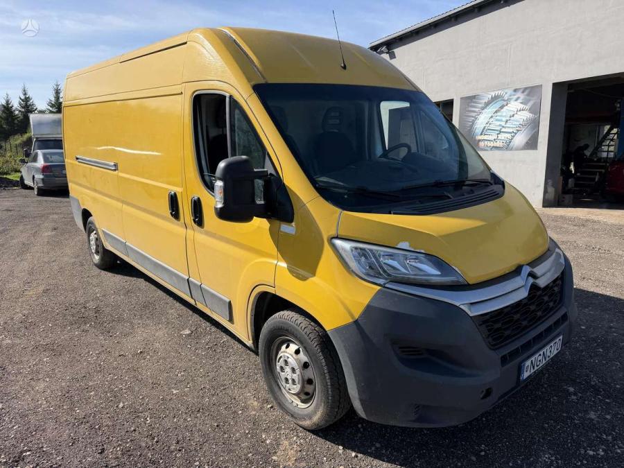 Dzeltens Citroen Jumper 2017 Viļņa, ar dzinēja tilpumu 2.30 L un nobraukumu 330 tūkst. km par 7000 €, foto 5 vietnē AUTOMOTO.COM.LV