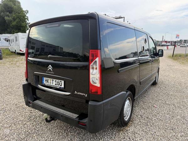 Black Citroen Jumpy 2013 in Vilnius, with an engine capacity of 2.00 L and mileage of 80 thousand km for 3000 €, photo 5 on AUTOMOTO.COM.LV
