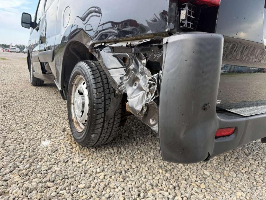 Black Citroen Jumpy 2013 in Vilnius, with an engine capacity of 2.00 L and mileage of 80 thousand km for 3000 €, photo 14 on AUTOMOTO.COM.LV
