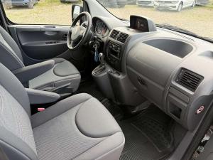 Black Citroen Jumpy 2013 in Vilnius, with an engine capacity of 2.00 L and mileage of 80 thousand km for 3000 €, photo 16 on AUTOMOTO.COM.LV