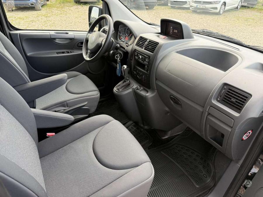 Black Citroen Jumpy 2013 in Vilnius, with an engine capacity of 2.00 L and mileage of 80 thousand km for 3000 €, photo 16 on AUTOMOTO.COM.LV