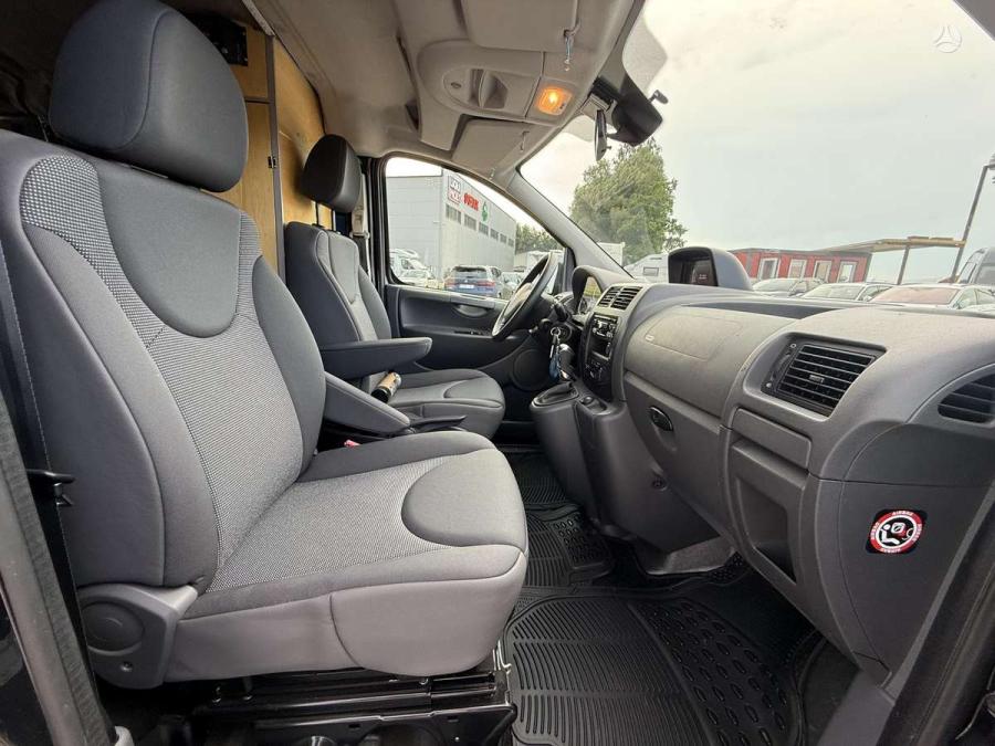 Black Citroen Jumpy 2013 in Vilnius, with an engine capacity of 2.00 L and mileage of 80 thousand km for 3000 €, photo 21 on AUTOMOTO.COM.LV