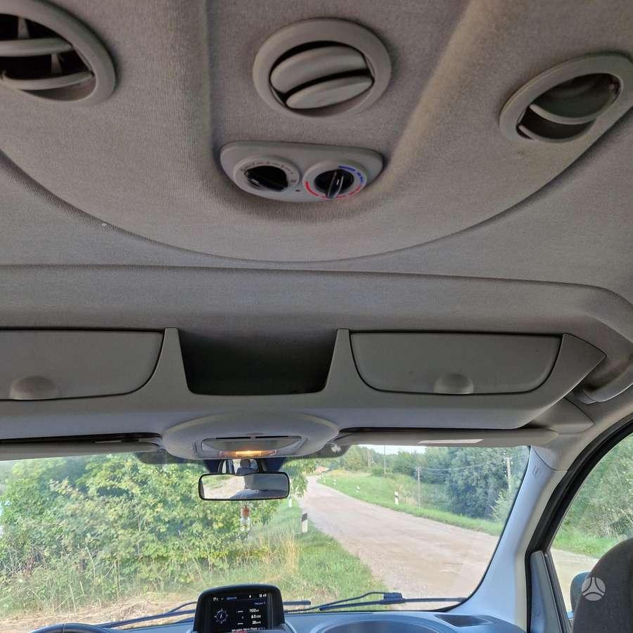 Black Citroen Jumpy 2015 in Vilnius, with an engine capacity of 2.00 L and mileage of 355 thousand km for 6900 €, photo 11 on AUTOMOTO.COM.LV