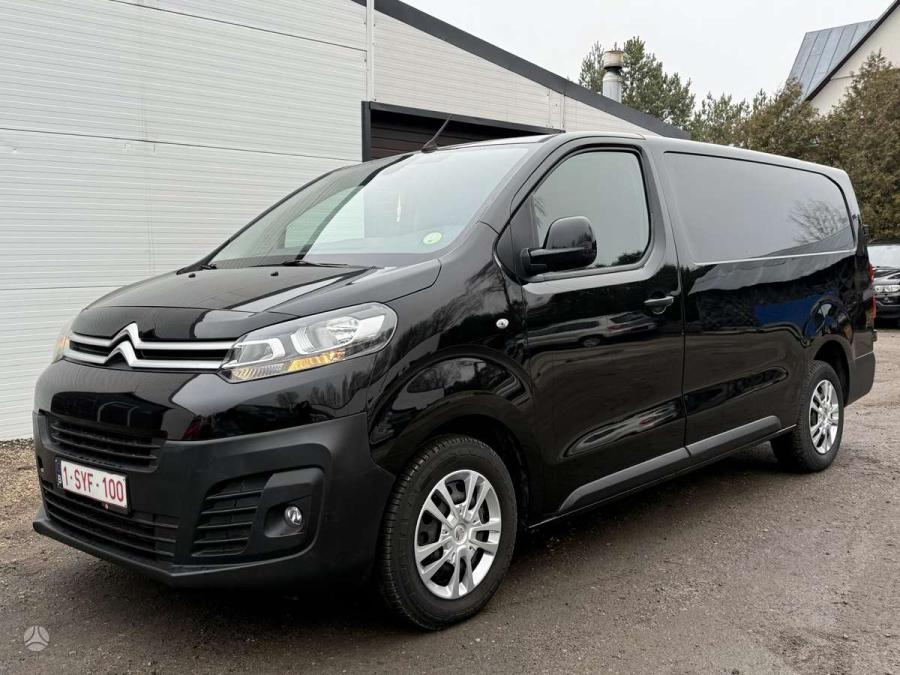 Black Citroen Jumpy 2017 in Utena, with an engine capacity of 2.00 L and mileage of 142 thousand km for 9500 €, photo 1 on AUTOMOTO.COM.LV