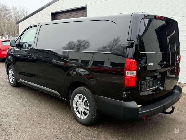 Melns Citroen Jumpy 2017 Utena, ar dzinēja tilpumu 2.00 L un nobraukumu 142 tūkst. km par 8990 €, foto 3 vietnē AUTOMOTO.COM.LV